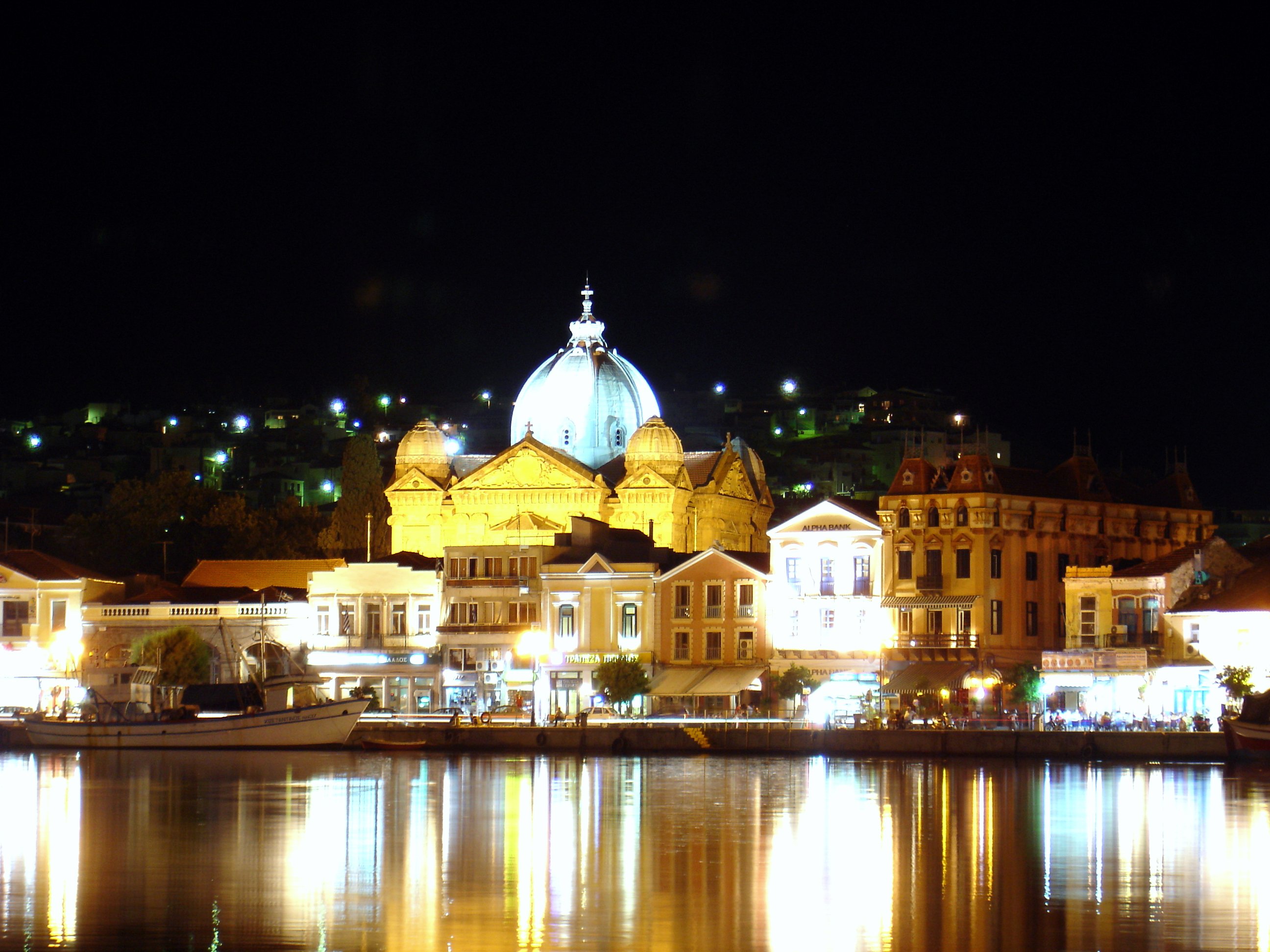 Night view of Mytilene city and Agios Therapontas Photo from Tsamakia ...