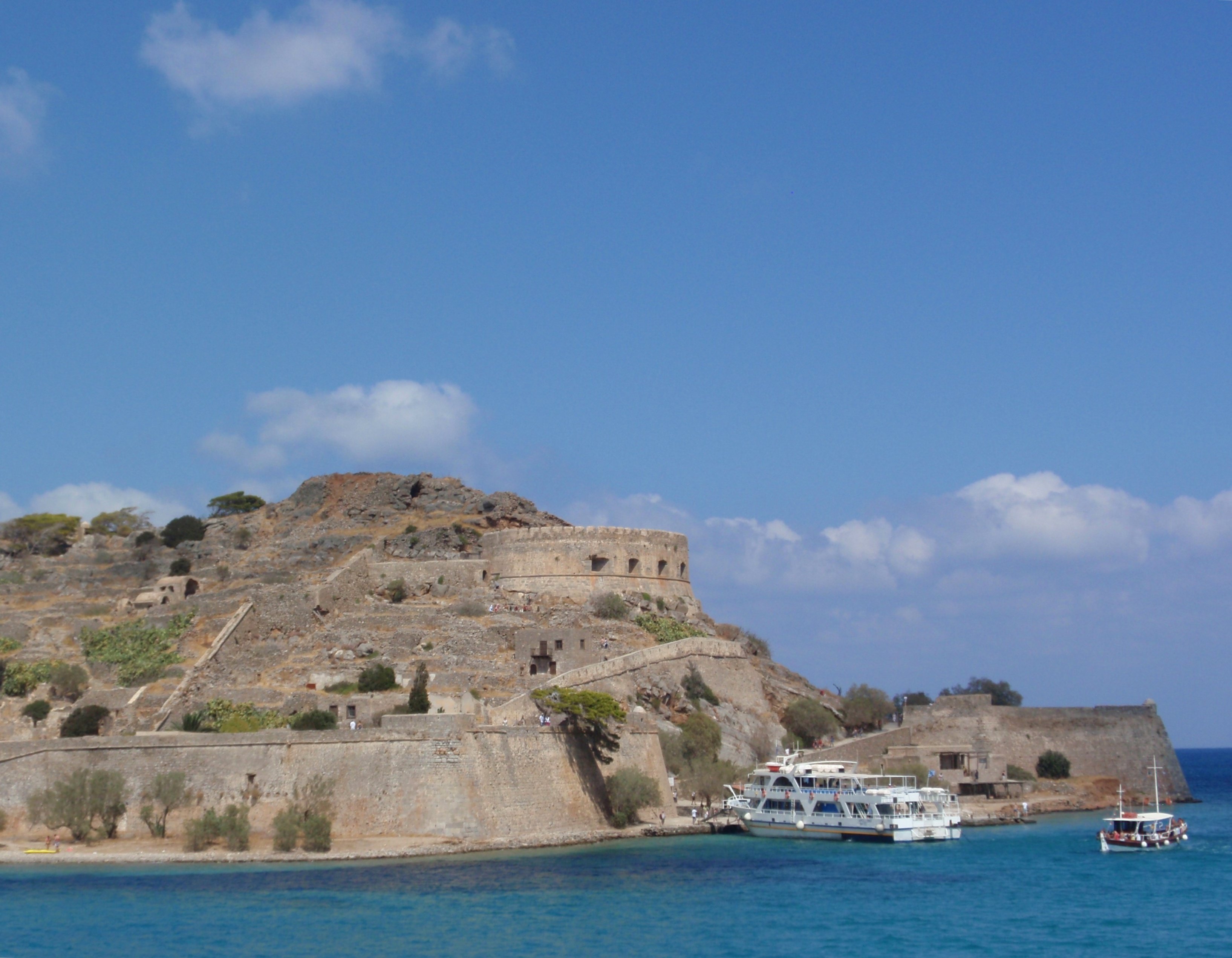 Island of Spinalonga - the abandoned leper colony and fortress Photo ...