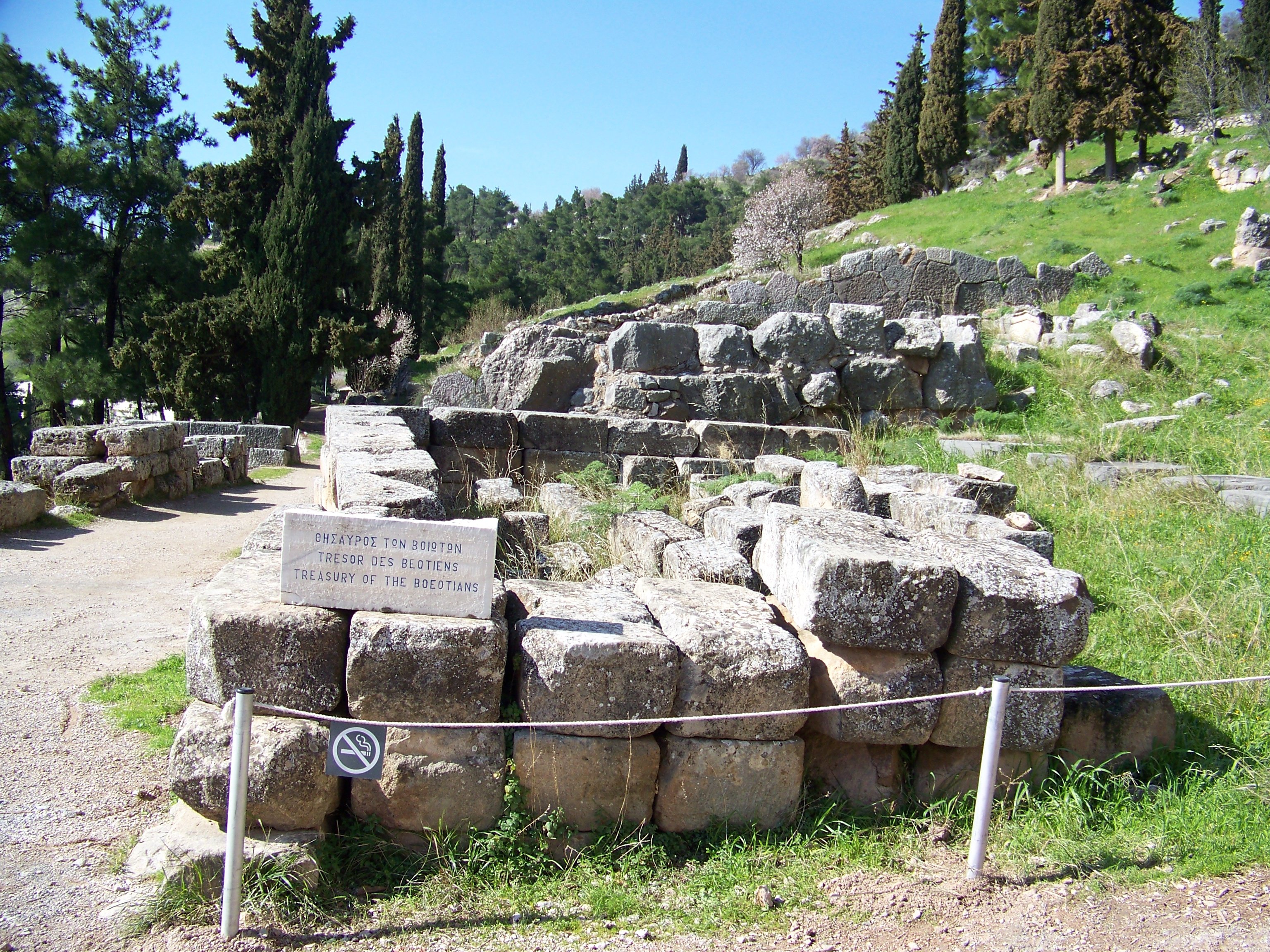 Treasury of the Boeotians Photo from Delfi in Fokida | Greece.com