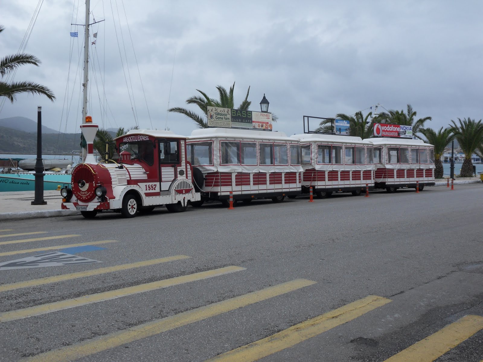 Train Service in Argostoli Photo from Argostoli in Kefalonia | Greece.com